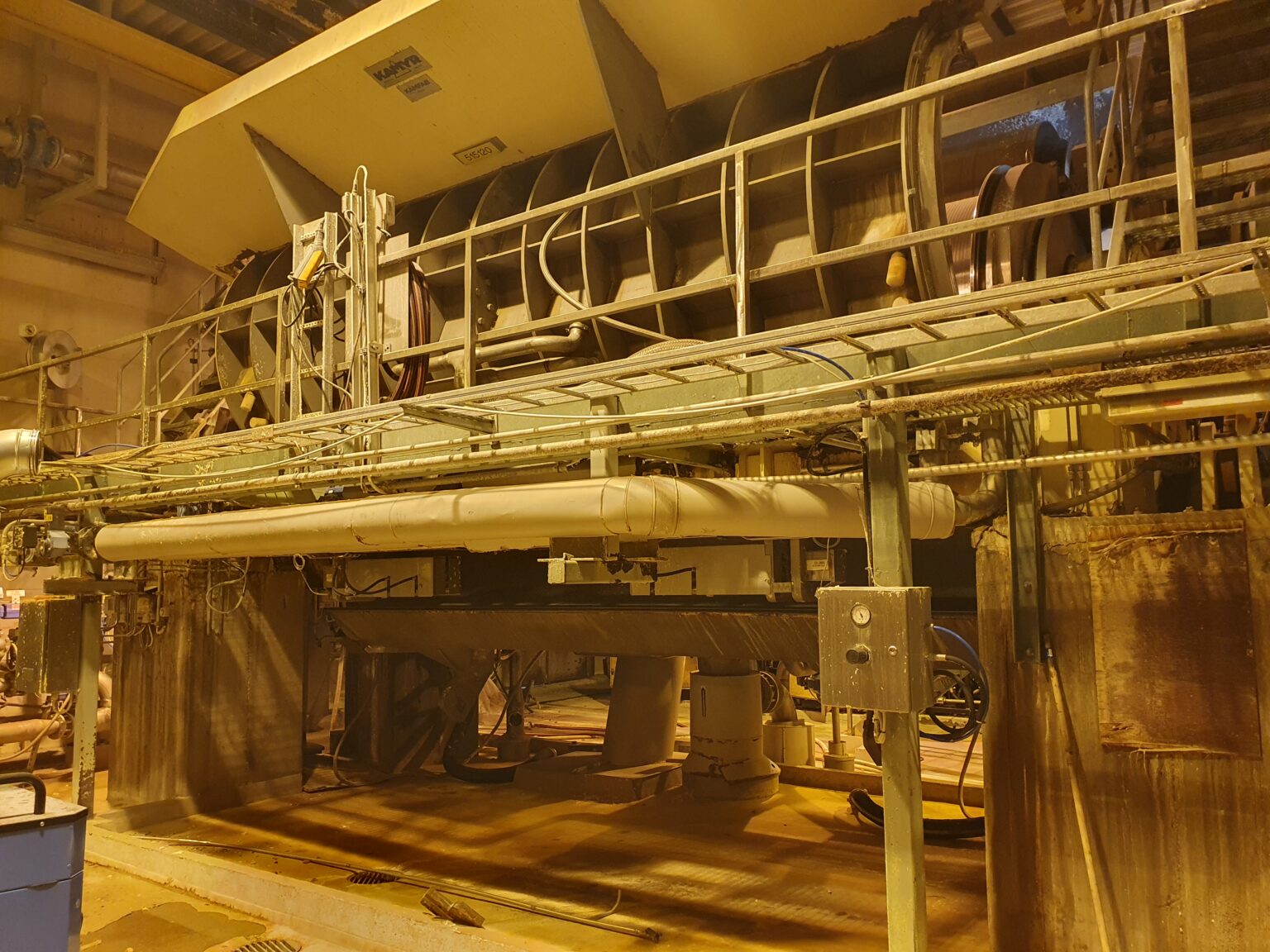KAMYR 1555 WASH PRESS 1200 tpd / ADMT : Varaoke International Oy